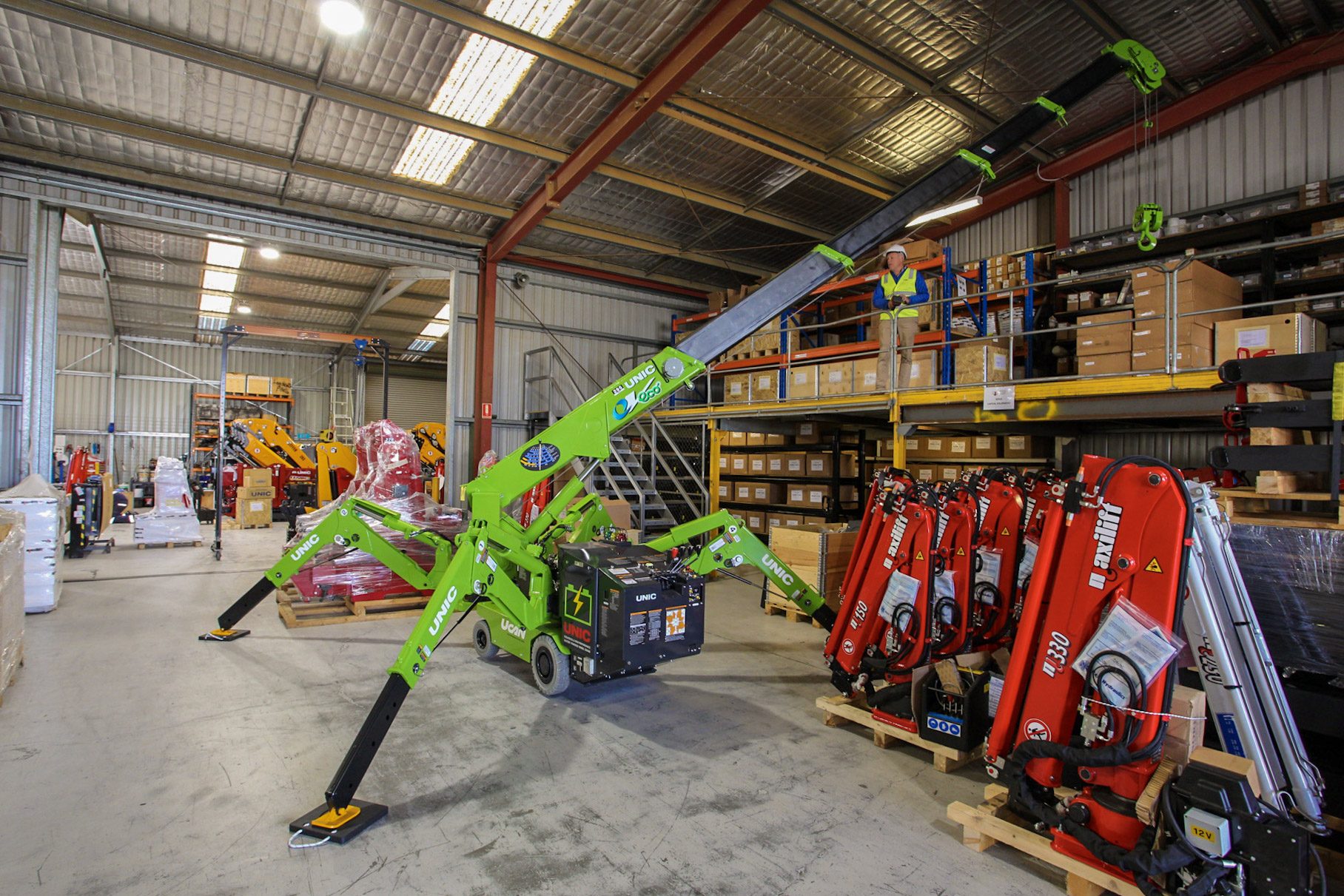 Crawler Cranes - FCM Crane Services | Truck Cranes | Tailgates ...